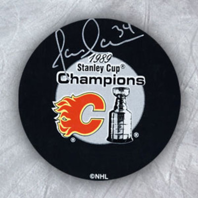 JAMIE MACOUN Calgary Flames SIGNED 89 Cup Puck - NHL Auctions
