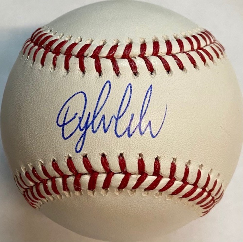 Dylan Carlson Autographed Baseball | MLB Auctions