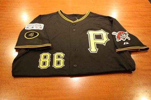 Heberto Andrade Game Used 2014 Postseason Jersey | MLB Auctions