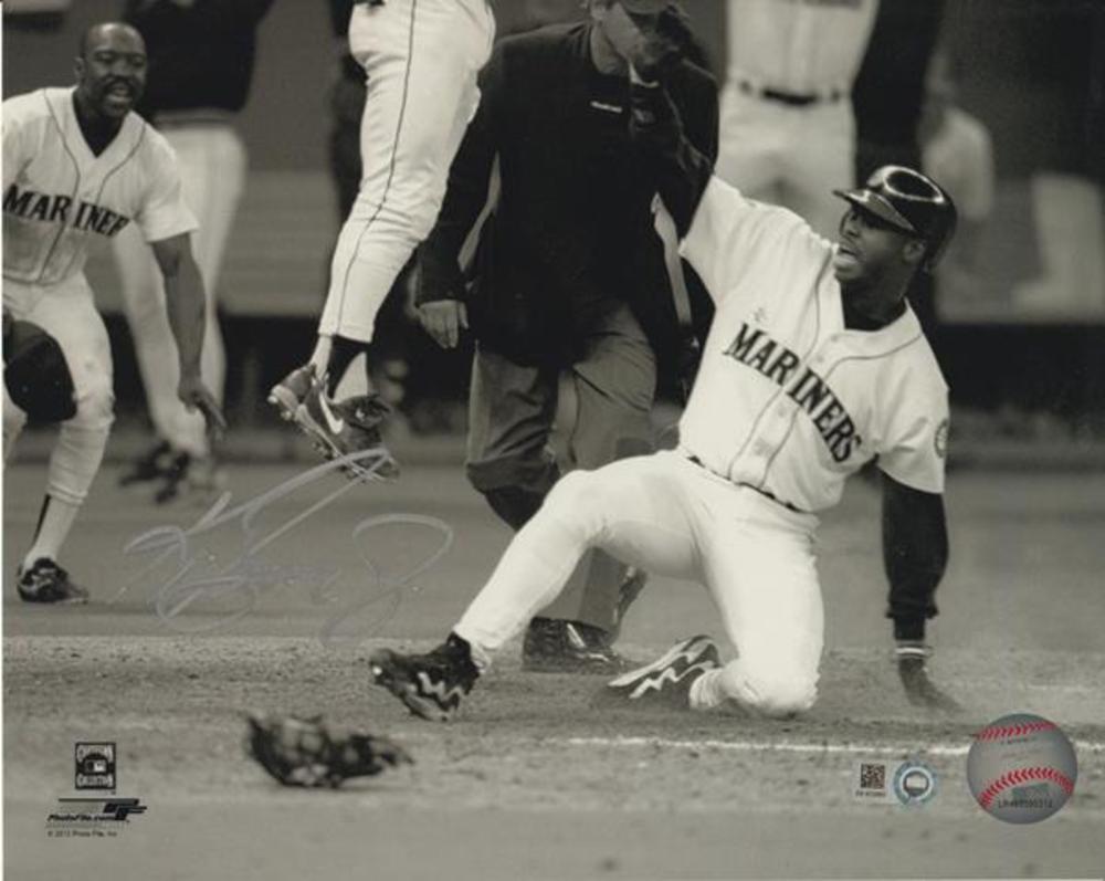 Ken Griffey Jr. Autographed 16x20 Photograph (Black/White Slide ...