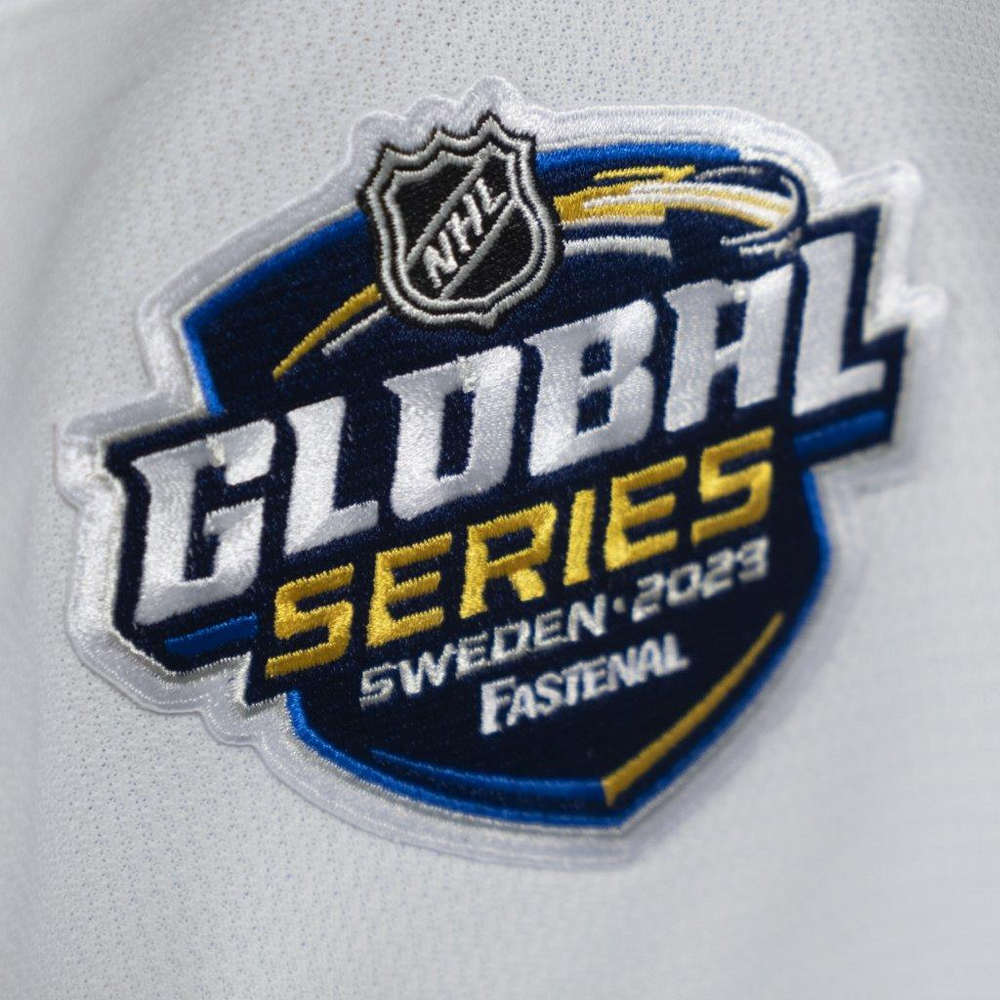 #88 William Nylander 2023 NHL Global Series Game Worn Sweater w ...