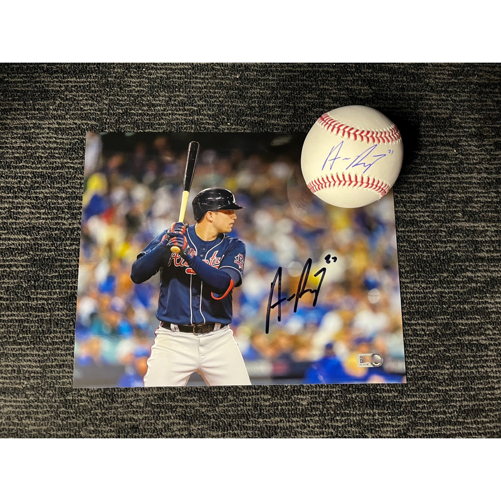 Austin Riley MLB Authenticated and Autographed World Series Baseball ...