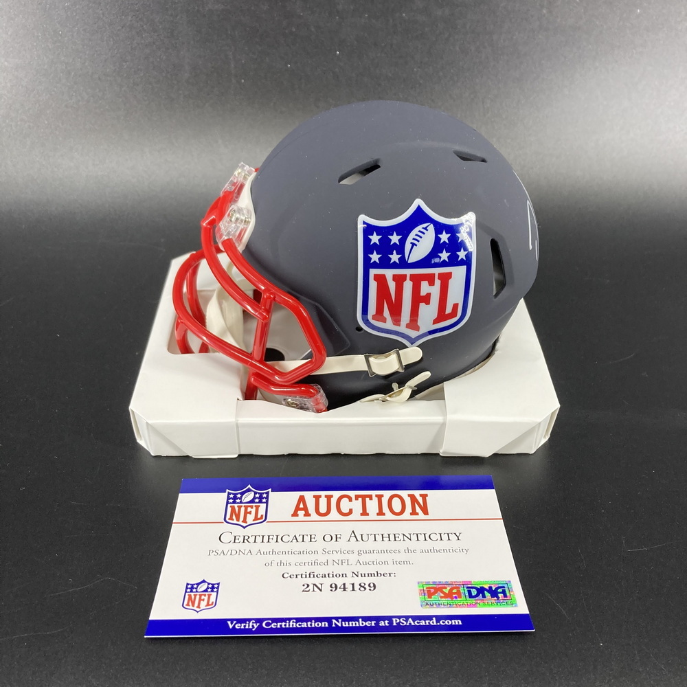 NFL - Giants Dexter Lawrence Signed NFL Shield Mini Helmet | The ...