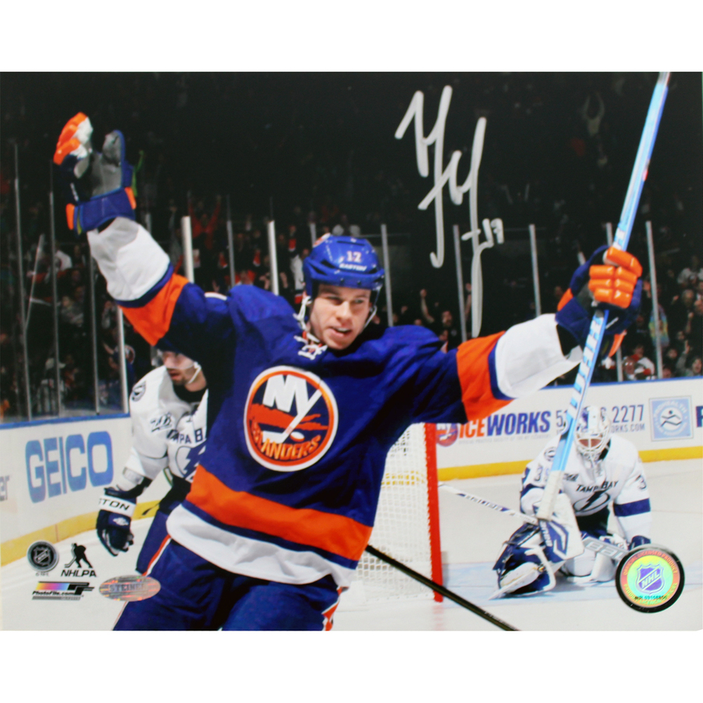 Matt Martin New York Islanders Signed 8x10 Photo - NHL Auctions