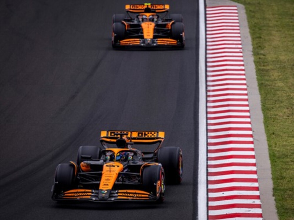 McLaren F1 Team VIP Experience in Abu Dhabi: Friday Practice | 希尔顿荣誉客会积分竞拍