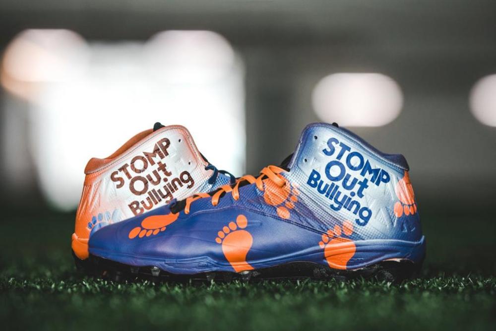 MY CAUSE MY CLEATS - Jets Brandon Shell CUSTOM CLEATS (Week 13 2017 ...