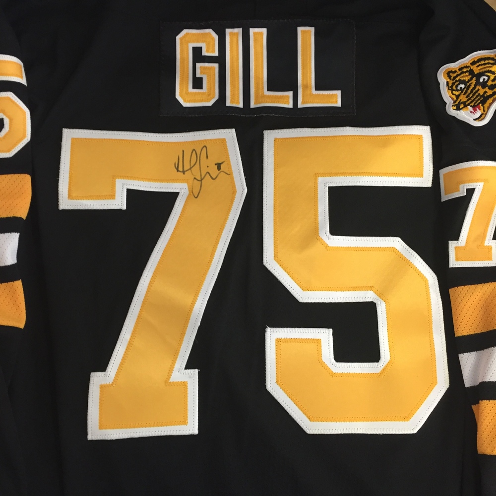 Hal Gill 2016 NHL Winter Classic Alumni Game Worn Jersey - NHL Auctions