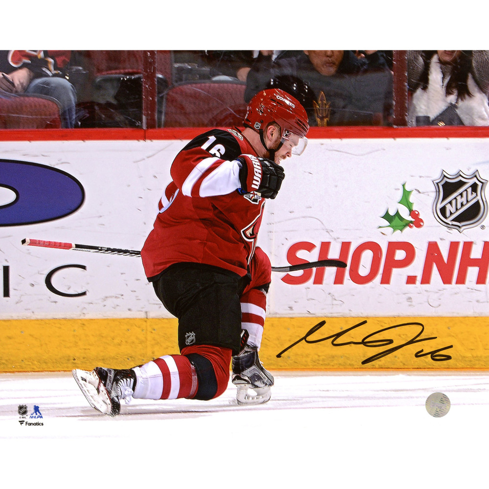 Max Domi Arizona Coyotes Autographed 8" x 10" Photo - NHL Auctions