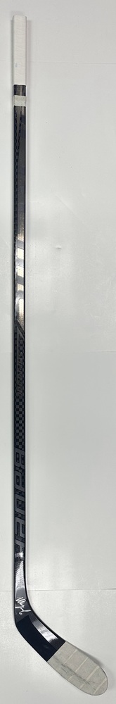 #86 Nikita Kucherov Game Used Stick - Autographed - Tampa Bay Lightning ...