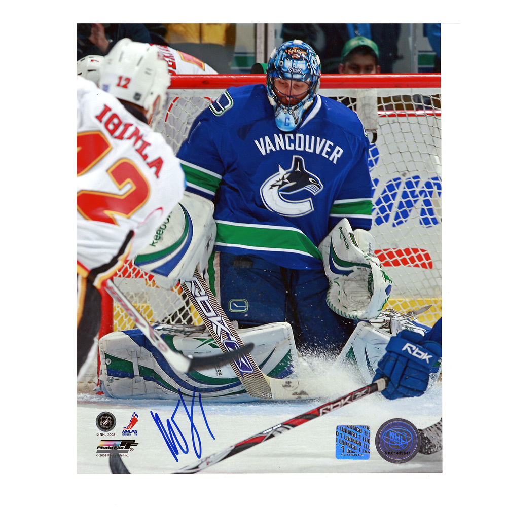 ROBERTO LUONGO Signed Vancouver Canucks 8 x 10 Photo - NHL Auctions