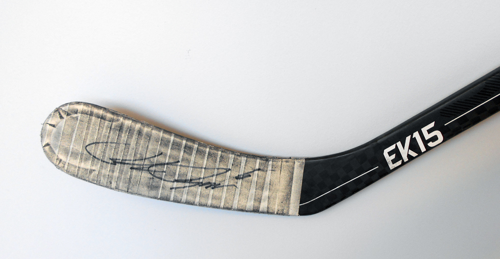 #6 Bobby Ryan Game Used Stick - Autographed - Ottawa Senators - NHL ...