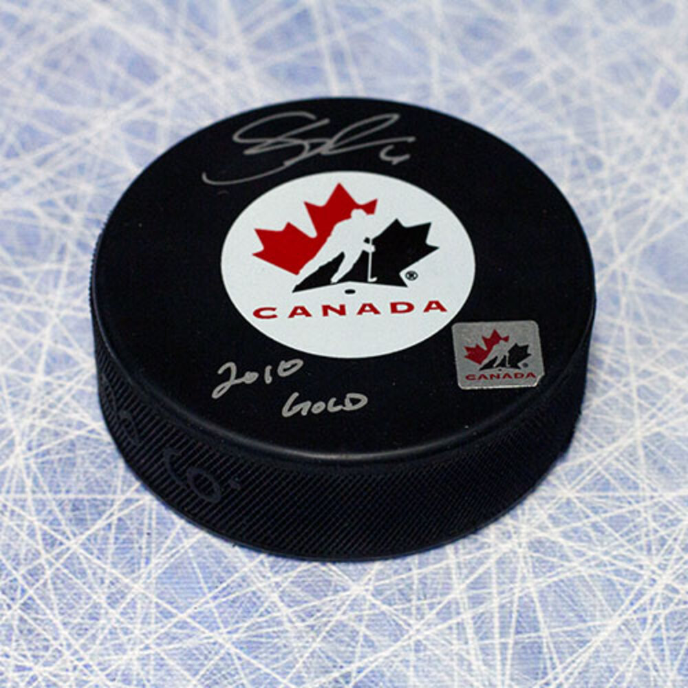 Shea Weber Team Canada Signed Olympic Hockey Puck with 2010 Gold Note ...