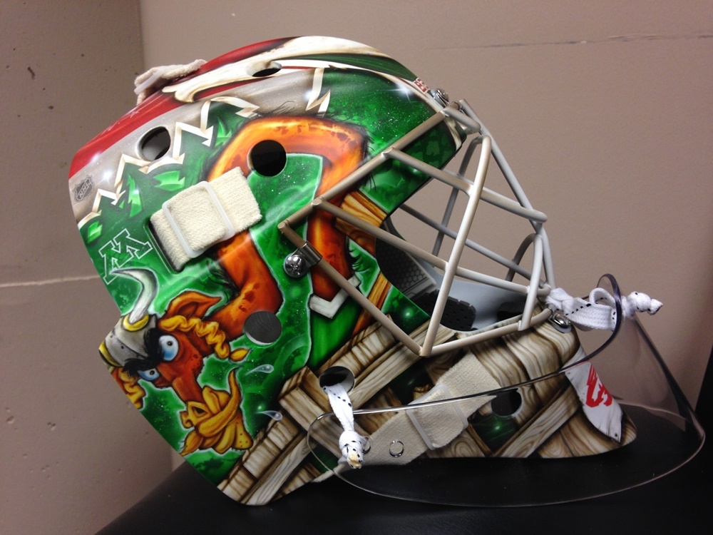 Devan Dubnyk Stadium Series Goalie Mask - NHL Auctions