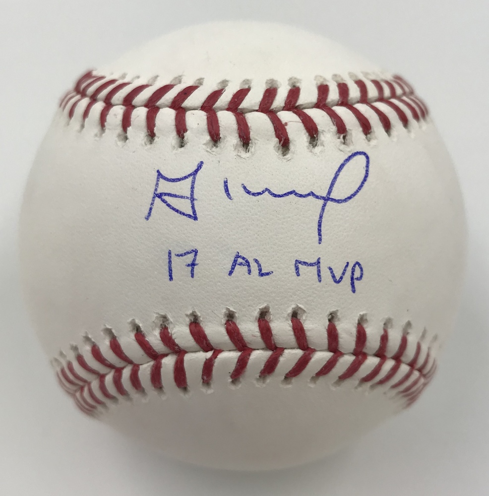 Jose Altuve "17 AL MVP" Autographed Baseball | MLB Auctions