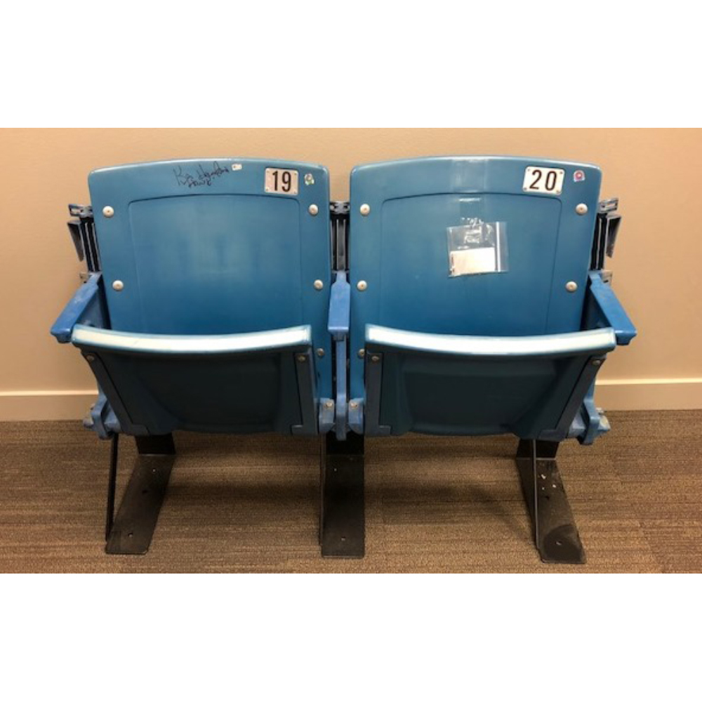 Sox Serve Week: The Legend Package: Pair of Blue Seats from US Cellular ...