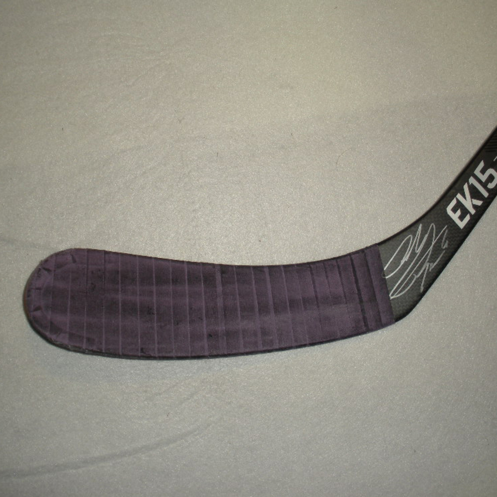 Bobby Ryan - Ottawa Senators - Hockey Fights Cancer Autographed Stick ...