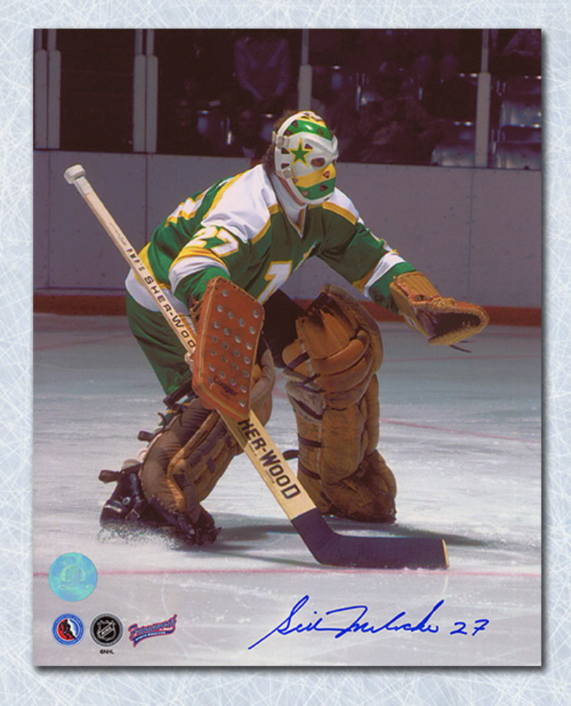 Gilles Meloche Minnesota North Stars Autographed 8x10 Photo - NHL Auctions