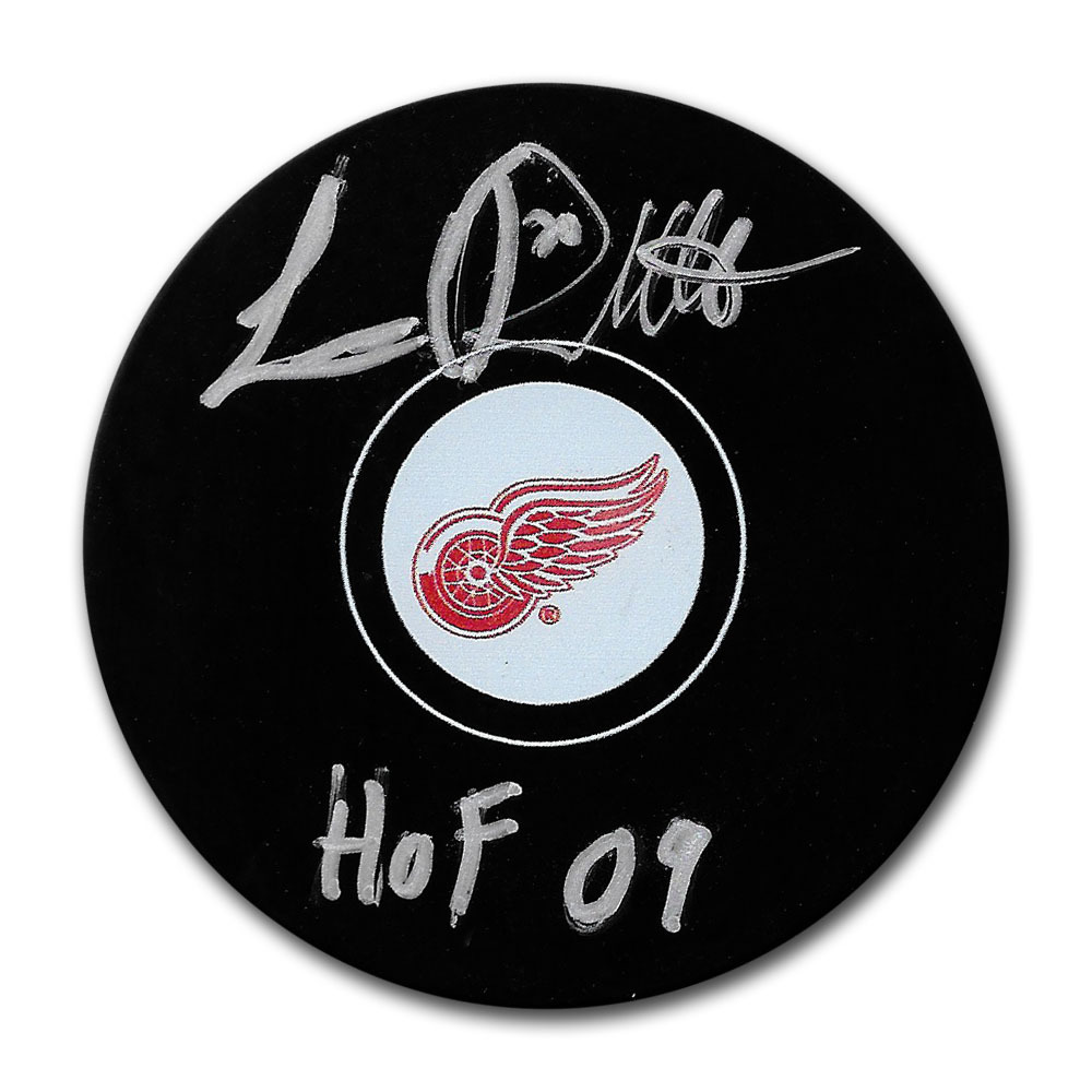 Luc Robitaille Autographed Detroit Red Wings Puck w/HOF 09 Inscription ...