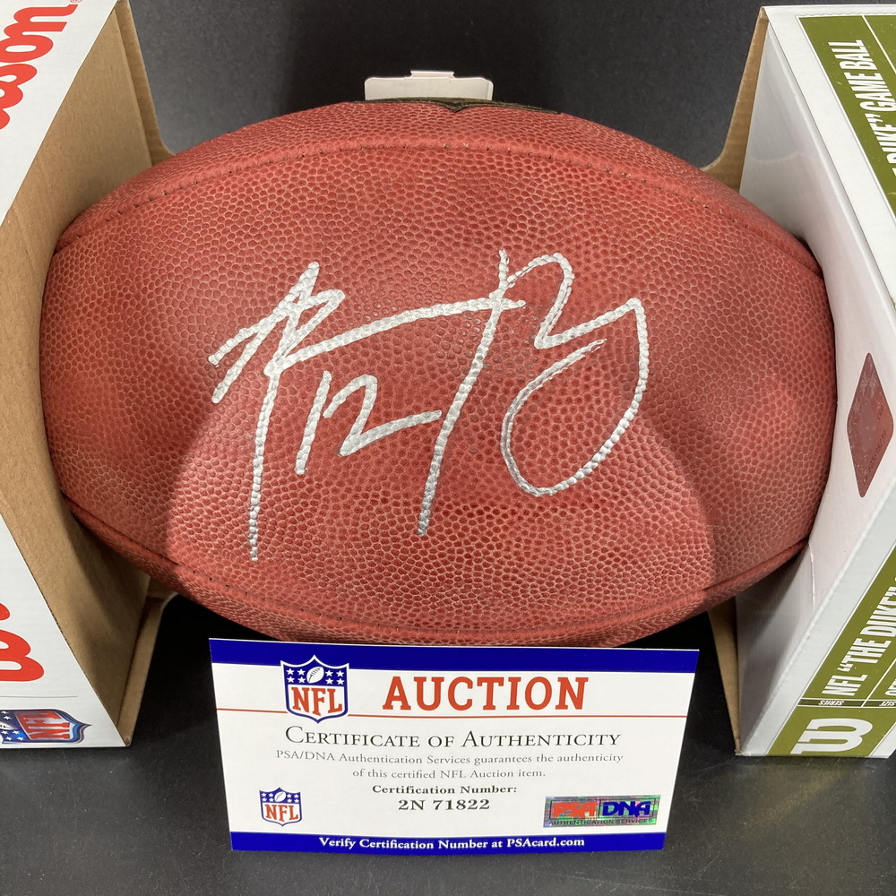 NFL - Packers Aaron Rodgers Signed Authentic Football | The official ...