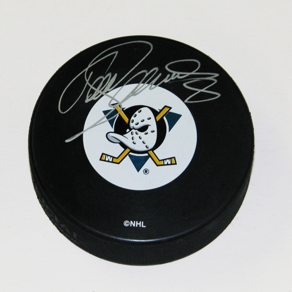 TEEMU SELANNE Signed Anaheim Mighty Ducks Puck - NHL Auctions