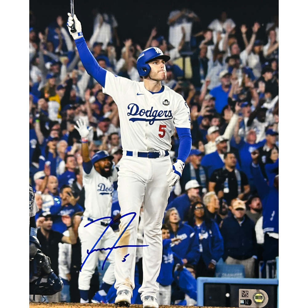 Freddie Freeman Autographed Photo - 8x10 | Los Angeles Dodgers Auctions