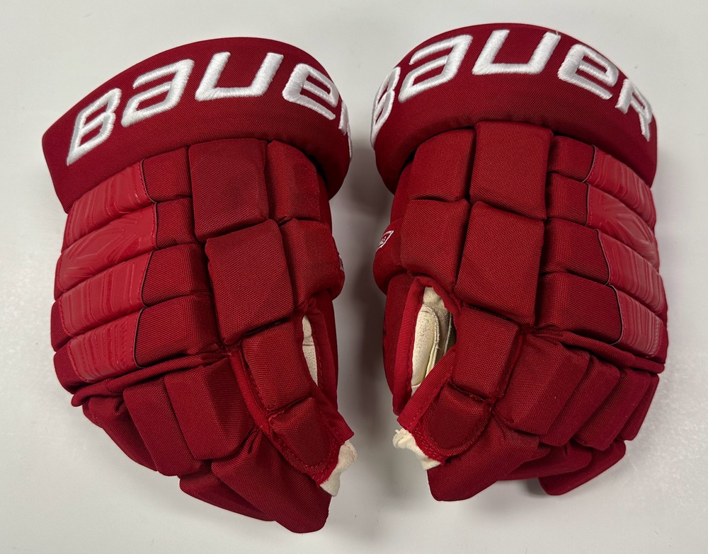 #88 Patrick Kane Game Used Gloves - Autographed - Detroit Red Wings ...