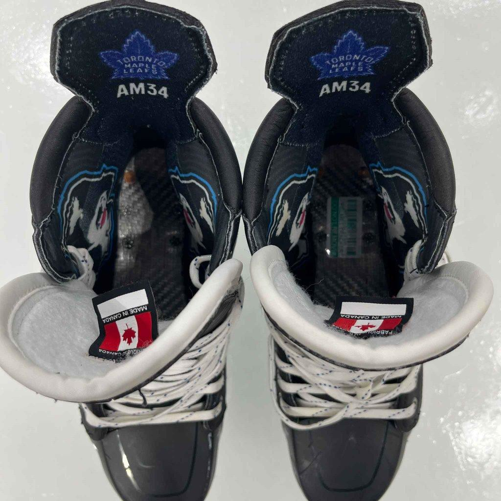 Auston Matthews 2022-23 'Retro Tacks' Game Worn Skates (Photo-Matched ...