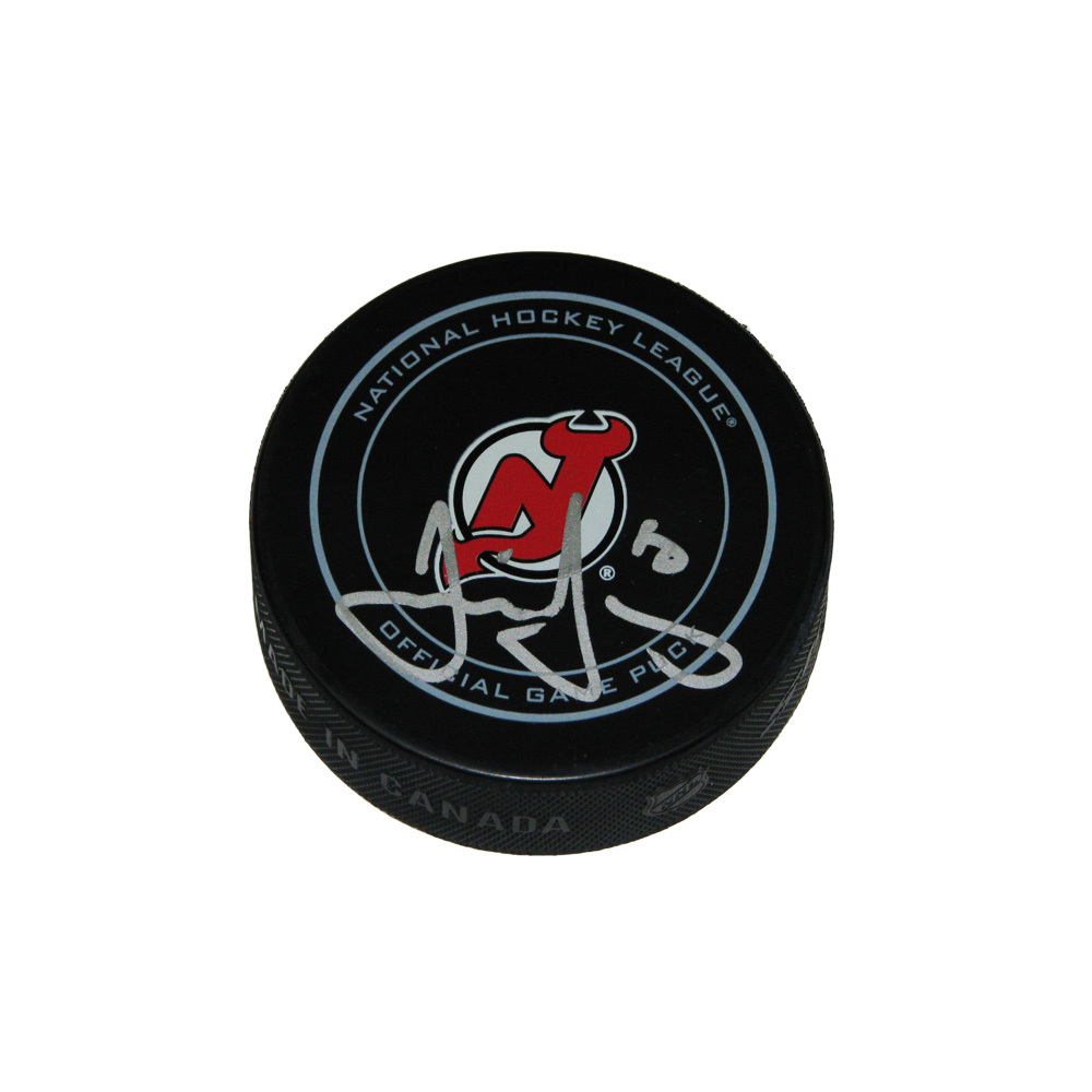JAROMIR JAGR Signed New Jersey Devils Official Game Puck - NHL Auctions