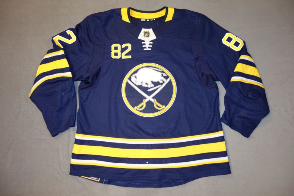 Nathan Beaulieu 2018-19 Buffalo Sabres Set 1 Home Jersey - NHL Auctions