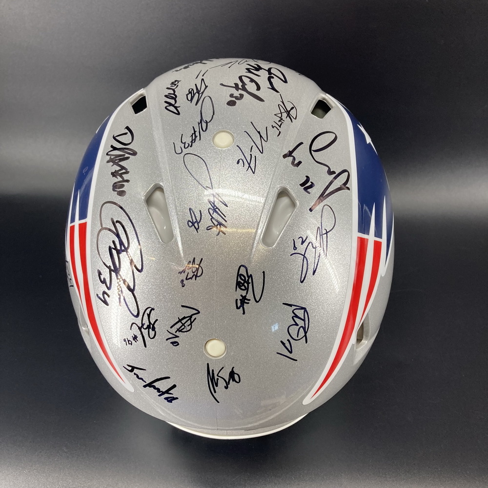 Patriots - Multi Signed Speed Helmet feat Signatures by Brian Hoyer ...