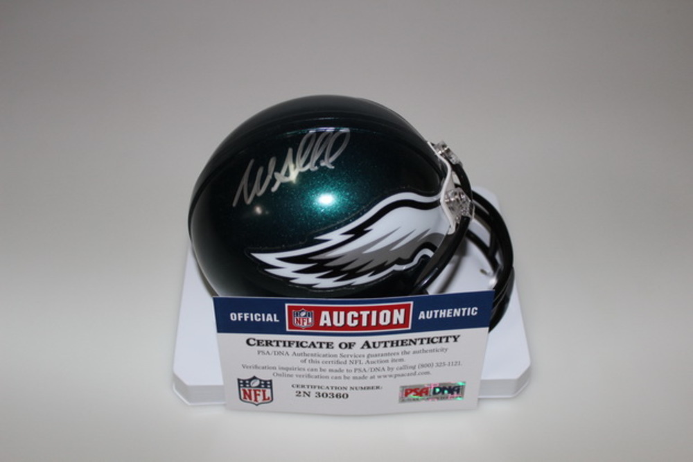 NFL - EAGLES WENDELL SMALLWOOD SIGNED EAGLES MINI HELMET | The official ...