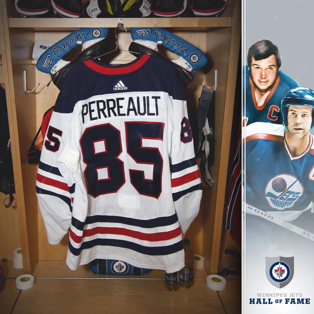MATHIEU PERREAULT Game Worn Heritage Jersey - NHL Auctions