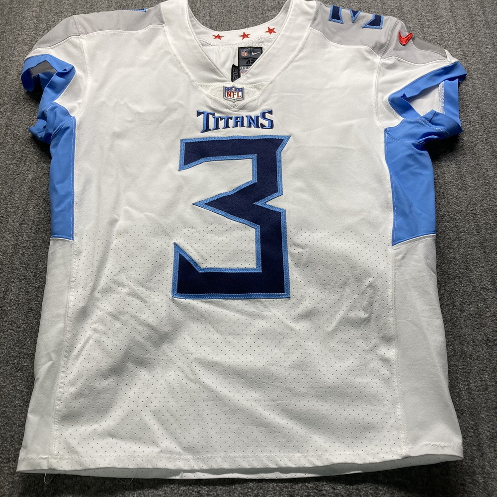 STS - Titans Stephen Gostkowski Signed Game Used Jersey (11/22/20) Size ...