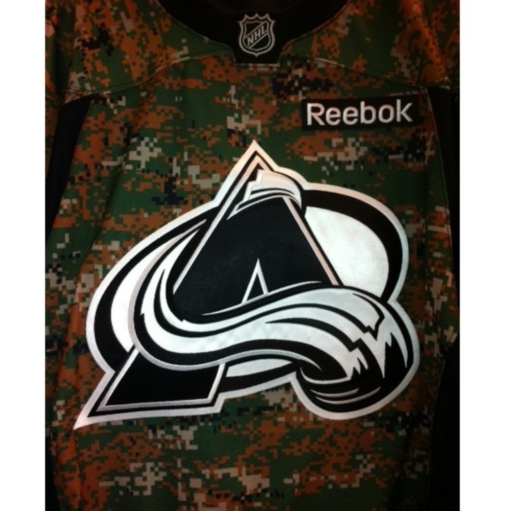 Paul Stastny autographed Avalanche military jersey - Colorado Avalanche ...