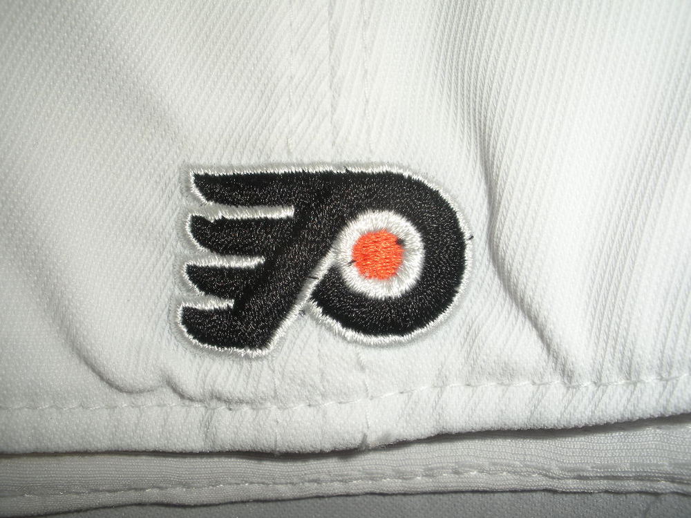 NHL Player Media Tour - Scott Hartnell - Reebok Men's Autographed Cap ...