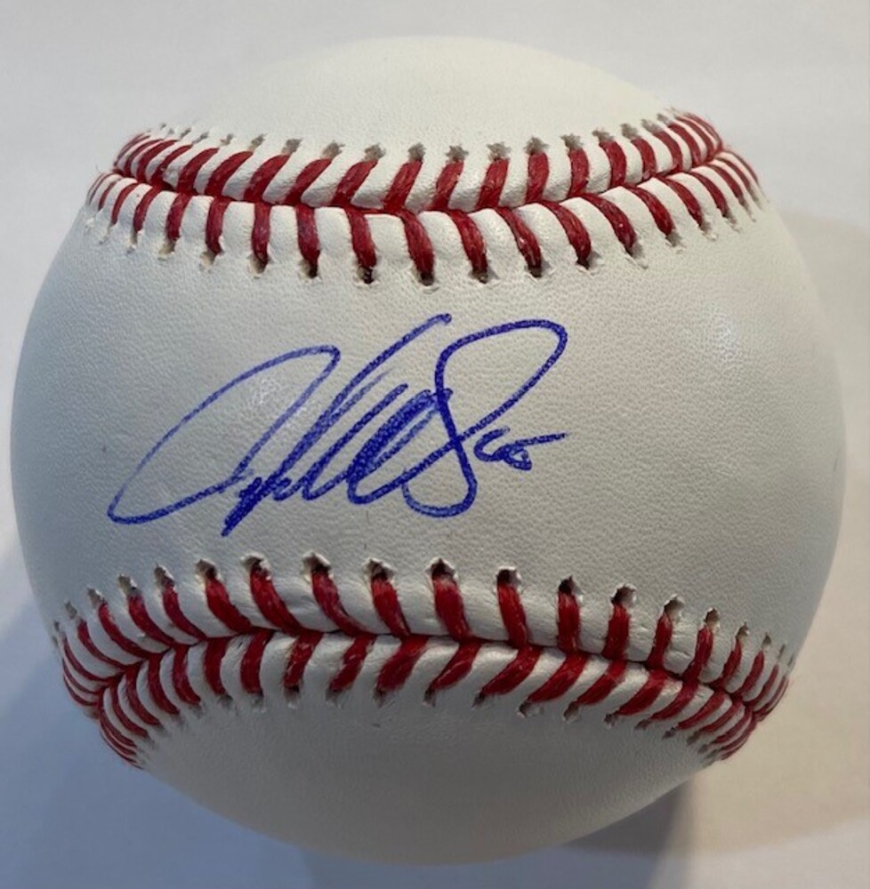 Tyler Wells Autographed Baseball | MLB Auctions