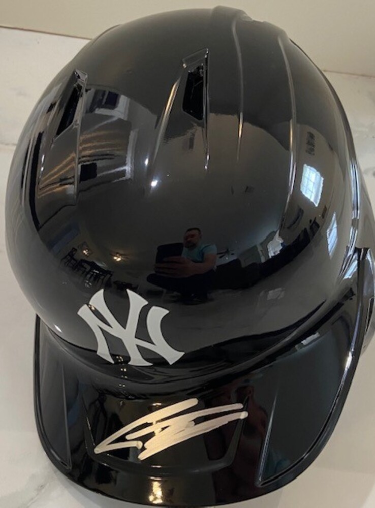Gleyber Torres Autographed Yankees Helmet | MLB Auctions