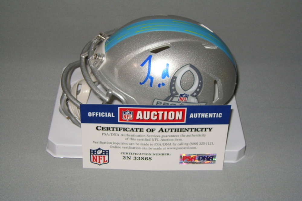 NFL - CHIEFS TYREEK HILL SIGNED 2017 PRO BOWL MINI HELMET | The ...