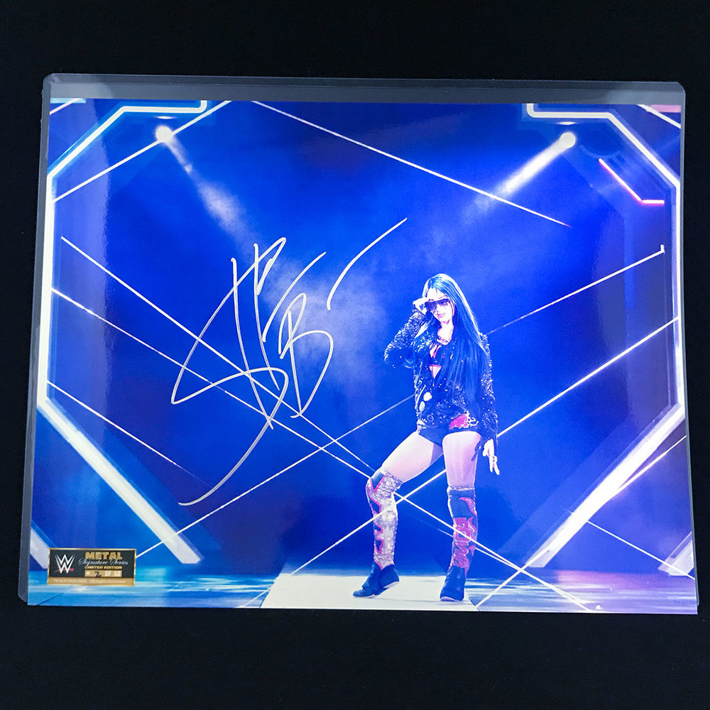 Sasha Banks SIGNED Metal Signature Series 11x14 Photo (Random Number ...