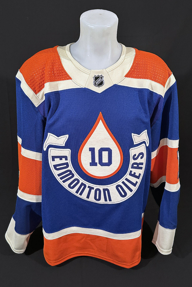 Derek Ryan #10 - Edmonton Oilers vs Calgary Flames "Battle of Alberta ...