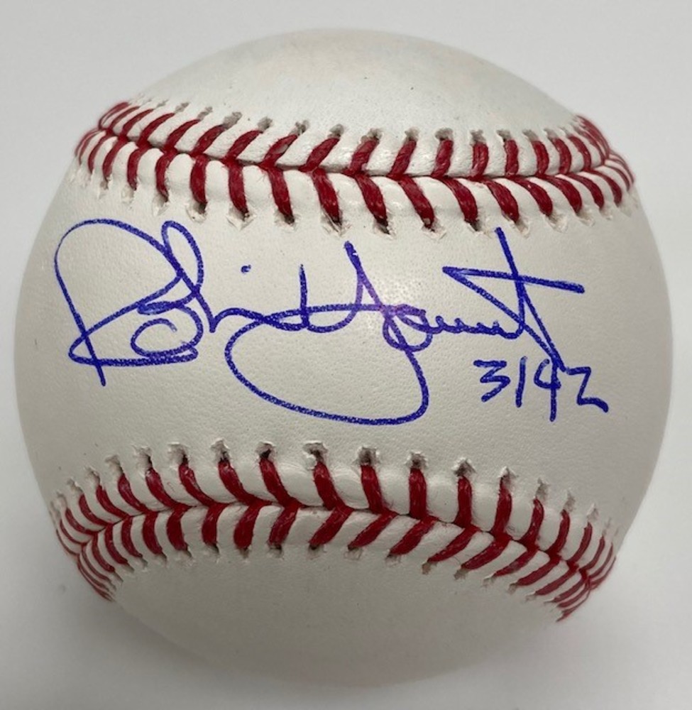 Robin Yount Autographed "3,142" Baseball | MLB Auctions