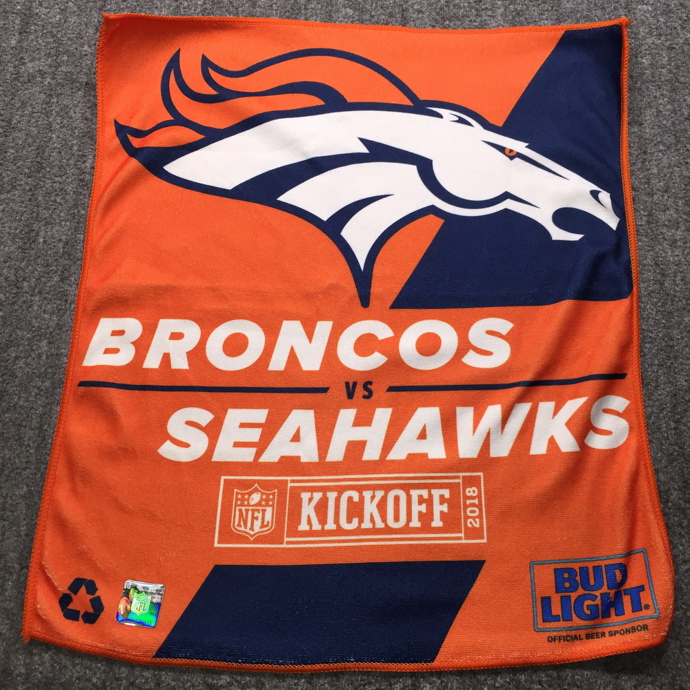 Huddle - BRONCOS TOWEL | The official auction site of the National ...