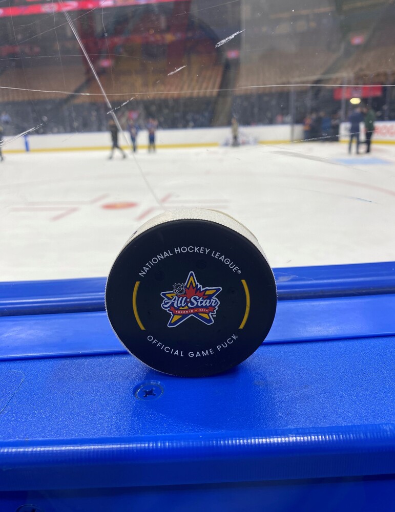 Leon Draisaitl Game-Used Goal Puck from February 3, 2024 vs. Team ...
