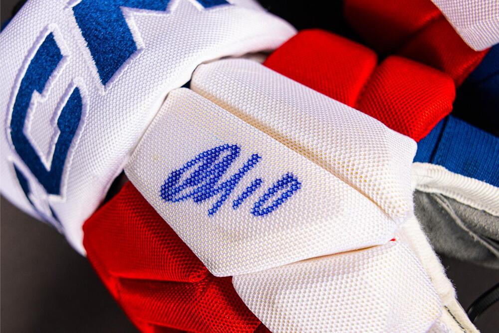 Signed and Game-Used CCM Gloves by #10 Artemi Panarin - NHL Auctions