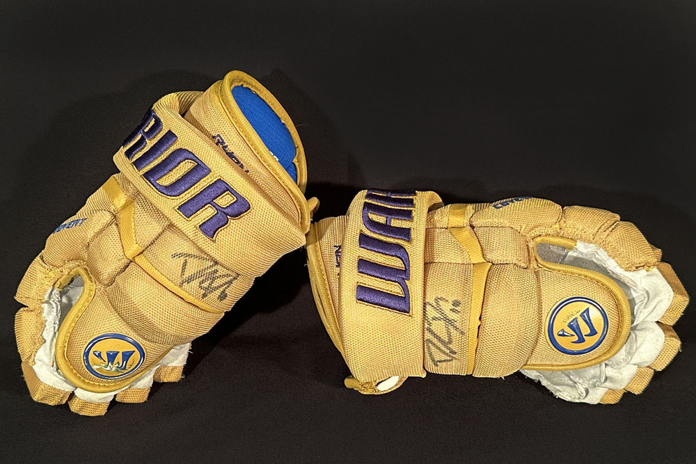 Derek Ryan #10 - Autographed 2023 NHL Heritage Classic Edmonton Oilers ...