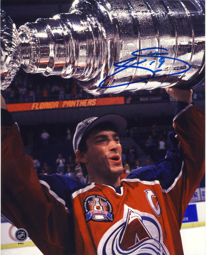 Joe Sakic Colorado Avalanche Autographed 1996 Stanley Cup 8x10 Photo ...