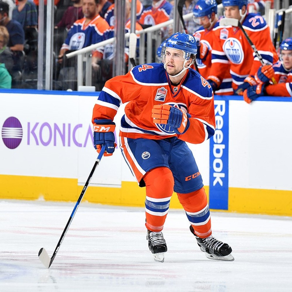 Kris Russell #4 - Autographed 2016-17 Edmonton Oilers vs Washington ...