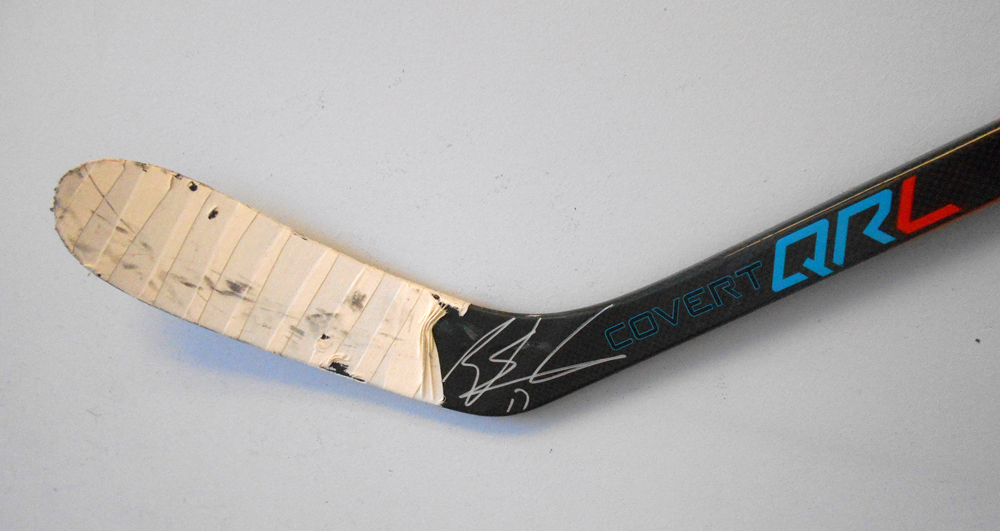 #17 Wayne Simmonds Game Used Stick - Autographed - Philadelphia Flyers ...